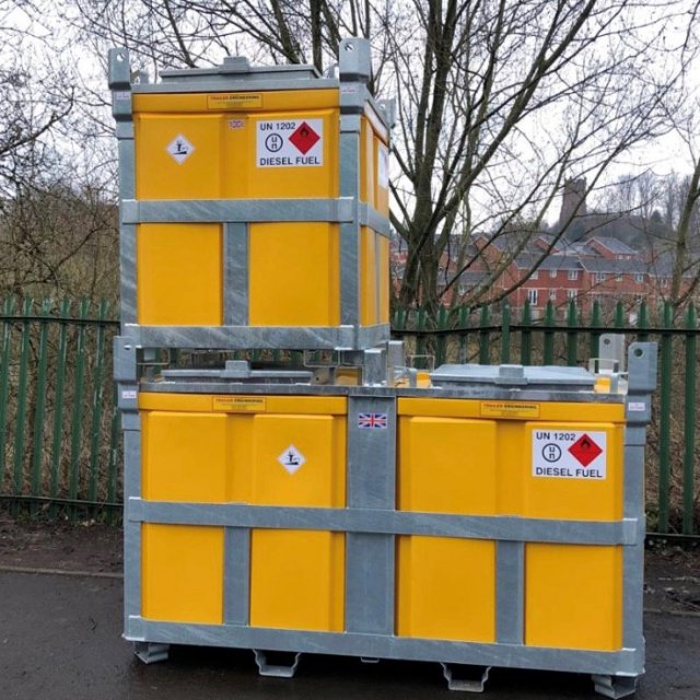 950L BUNDED DIESEL POLYCUBE - Tanks IE