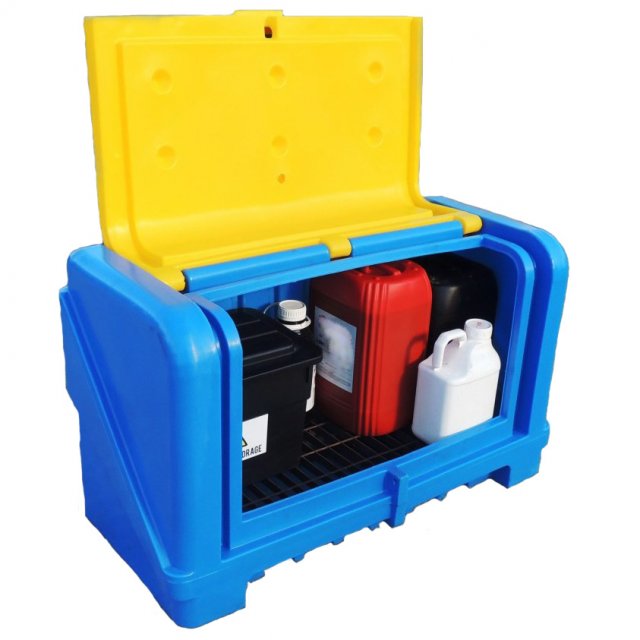 SMALL CHEMICAL STORE - Tanks IE